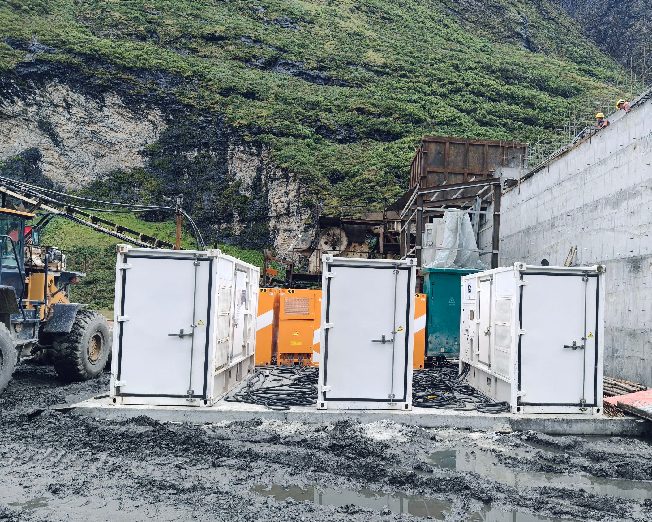 News - ROYPOW DG Hybrid ESS Powers Major Infrastructure Project Over 4,200m